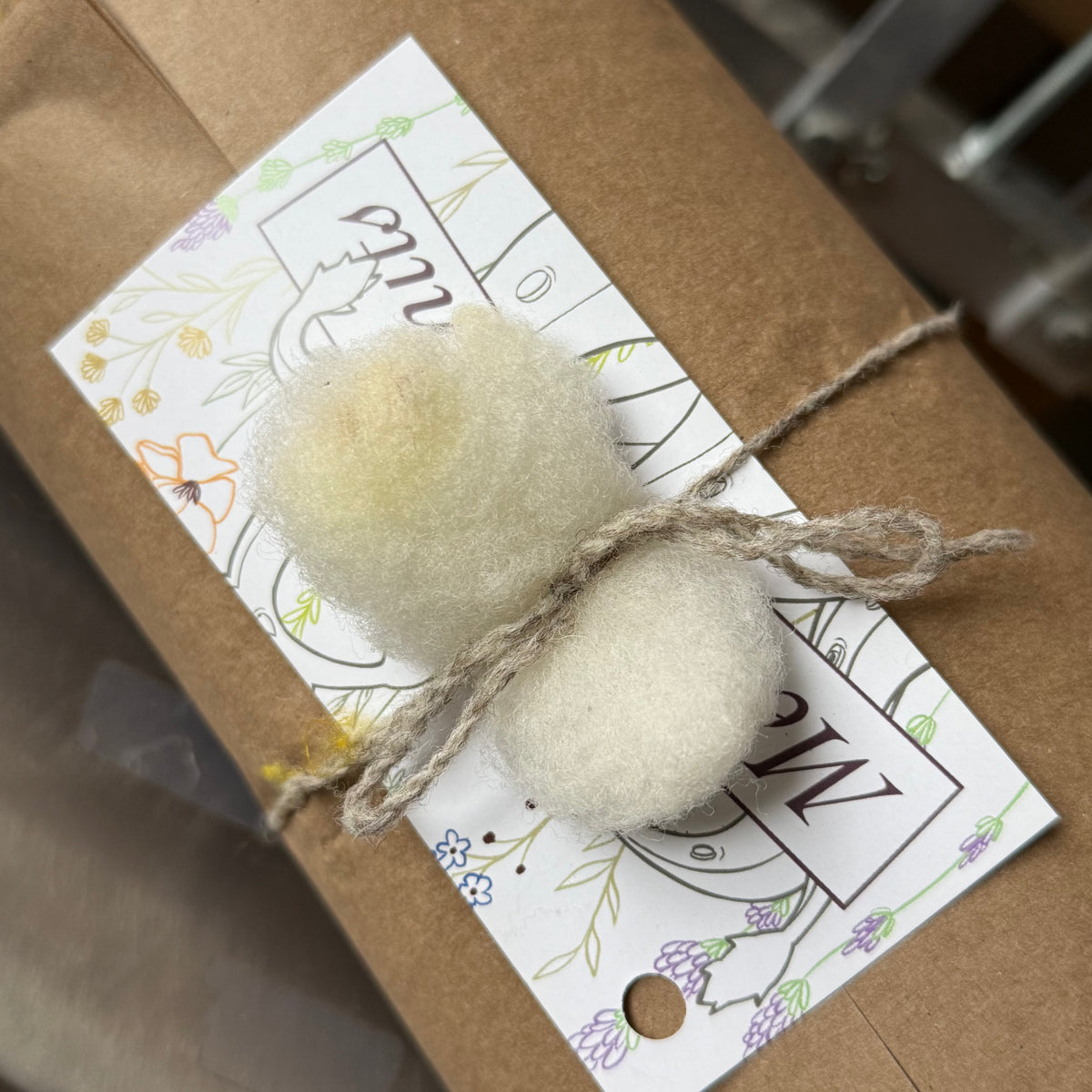 CHAOS: Corriedale x Polypay (yellow) – mellyknits